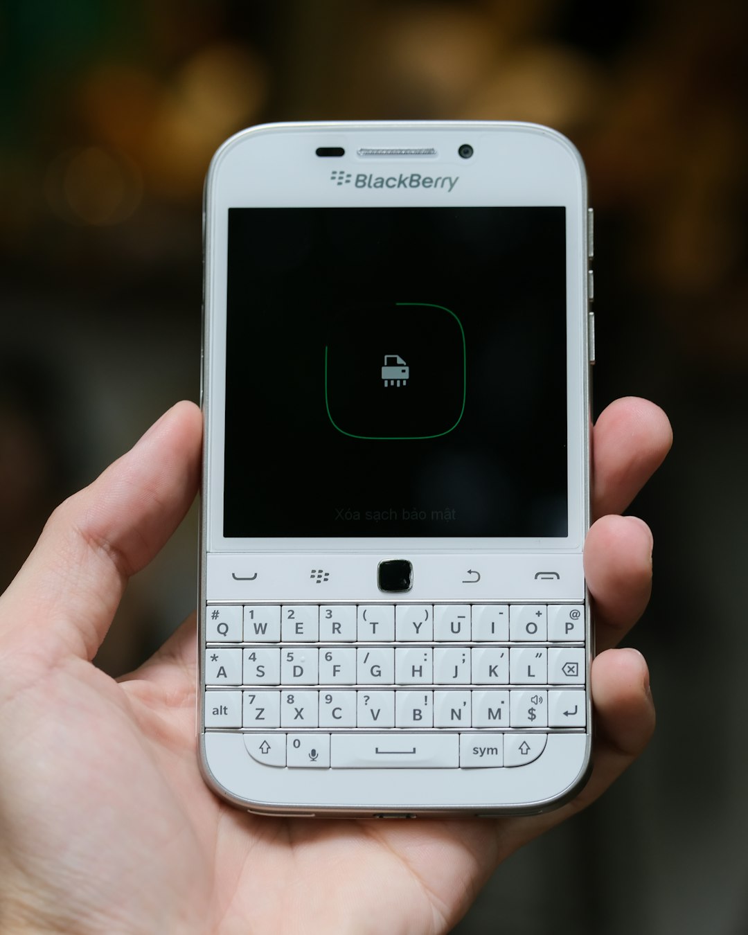 BlackBerry (NYSE:BB) Raises FY26 Revenue Outlook on Cybe... | FMP
